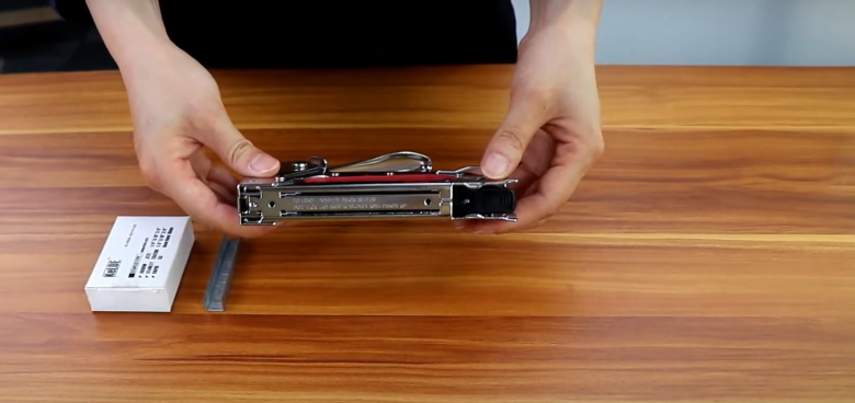 KeLDE 120V Corded Power Staple Gun Review in 2022 - NailersHub